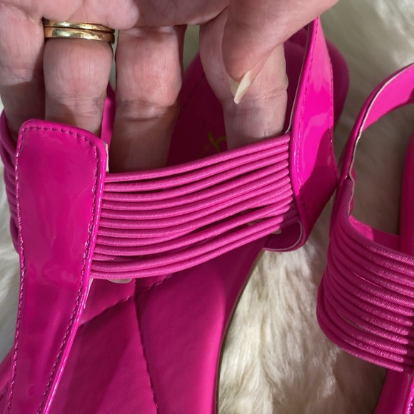 Rouge! | Shoes | New Rouge Barbie Pink Flat Sandals With Stretchy ...